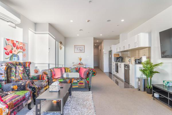 The Airedale In Auckland Cbd - Auckland