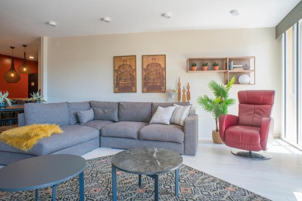 Apartaments Turístics Cardona, Magi - Catalonia