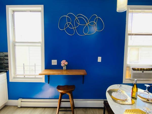 The Bronx Blue Oasis - Astoria - Queens NY