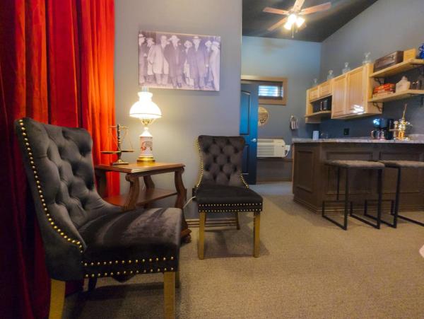 66 Center St. Studio No.1 - Eureka Springs, AR