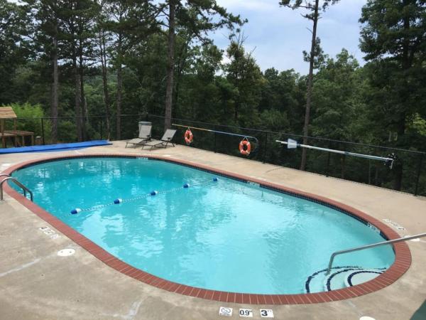 Wild Plum Cabin No. 3 - Eureka Springs, AR