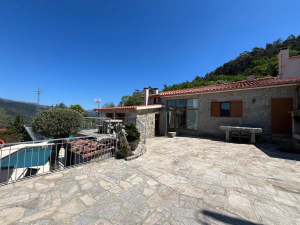 Casa Da Lage - Lareira - Vistas Rio - Gerês - Portugal
