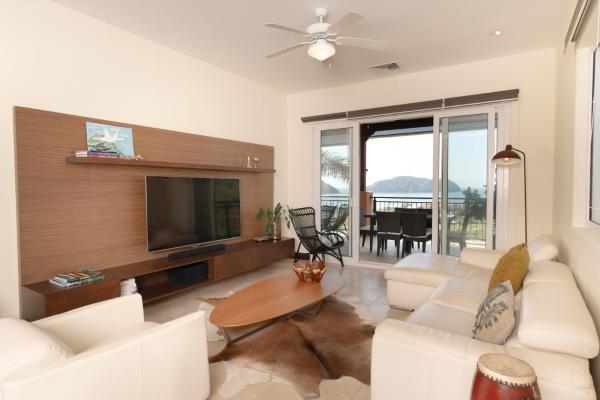 Cr Luxury Altavista 2b 3 Bdrm - Playa Herradura