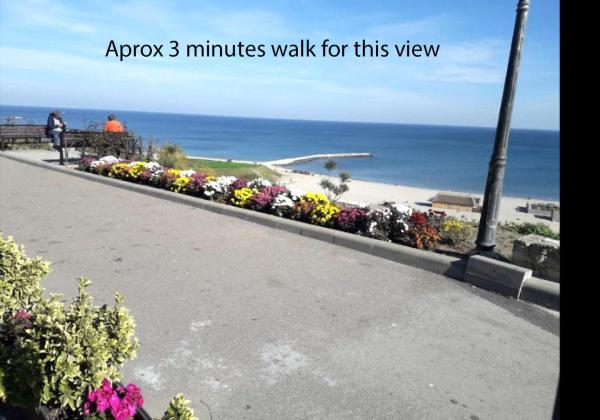 Budget-friendly 2br Apartment Near The Sea - Smart Layout For Privacy - Constanța
