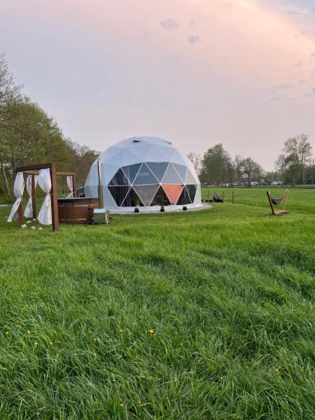 Glamping Hen W Trawie - Polnische Ostsee