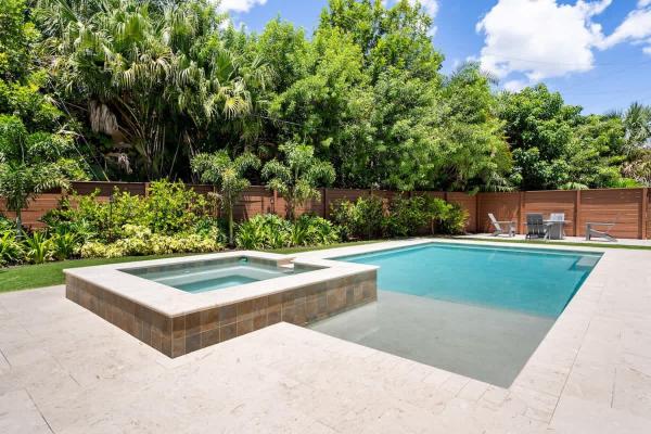 Sun-filled Cottage With Pool Walk To Beach - Venice, FL