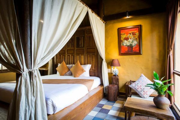 Hoi An Hidden Boat - Hội An