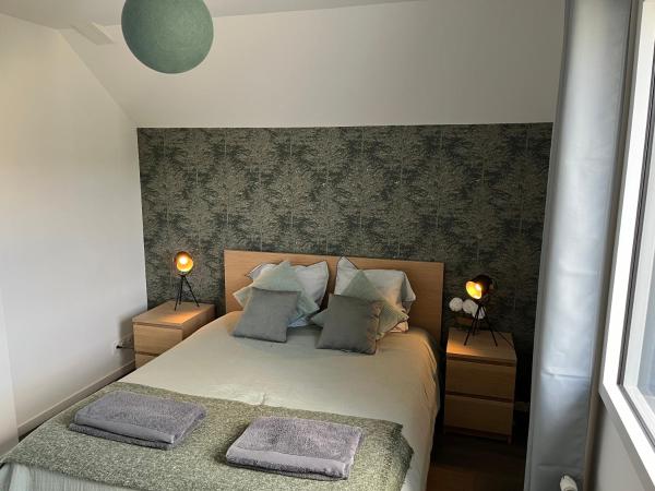 Ploermel Centre- Gite Touristique 3 éToiles- 2 Sdebain - Ploërmel