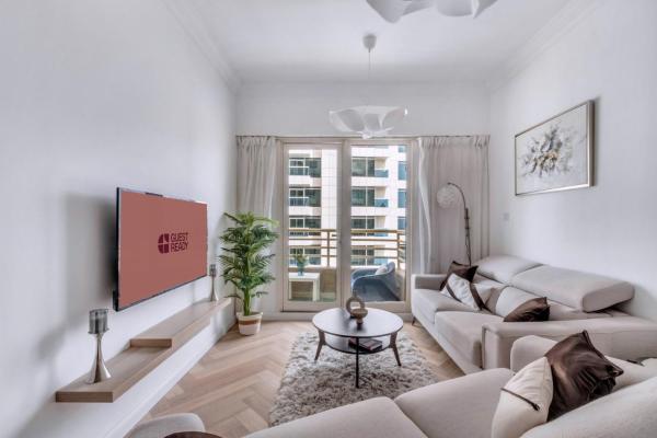 Guestready - Marina Views | 1br + Pool & Gym - Dubai Marina