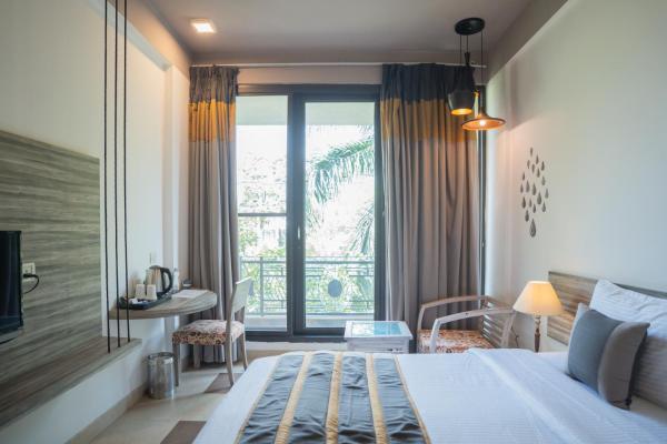 Ahuja Residency Parklane - Gurgaon