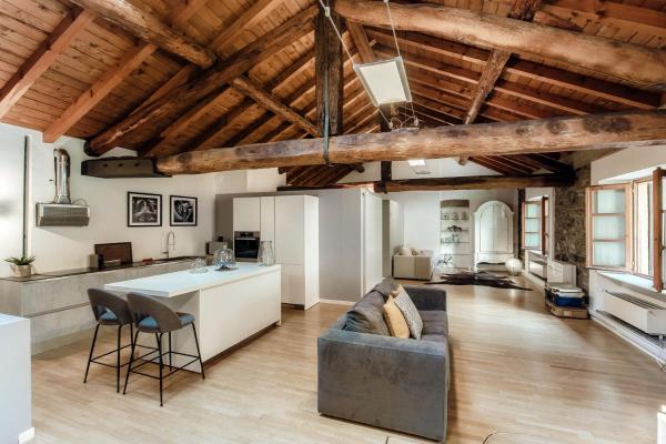 Corte Delle Rondini - Bymyhomeincomo - Como