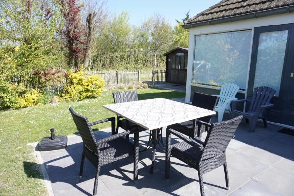 Kustverhuur, Park Schoneveld, Duinroos 099 - Groede