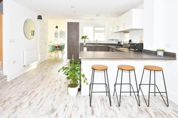 Ivory House By Truestays - 3 Bedroom House In Stoke-on-trent - Stoke-on-Trent