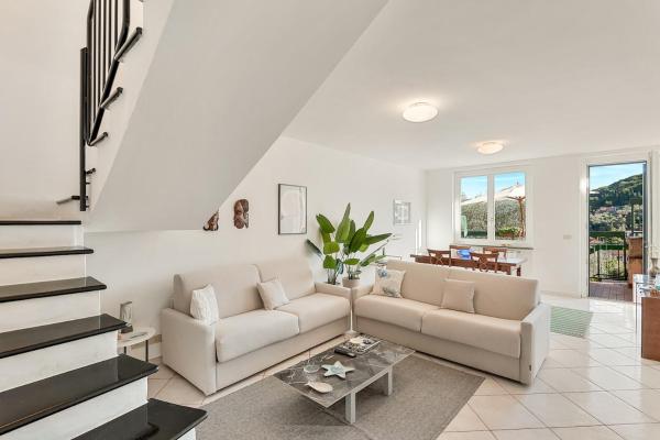 Roadtothesealerici Private Parking Terrace - Lerici