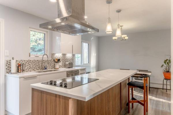 Modern Downtown Stay - Yellowknife