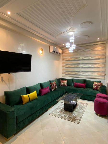 Family Apartment In City Centre - Fès