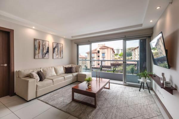 Azenza Tower - Costa Rica