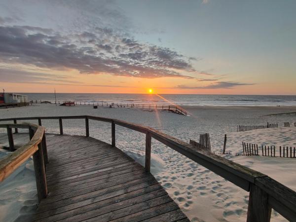 Vagueira Guest House & Beach Hostel - Vagos