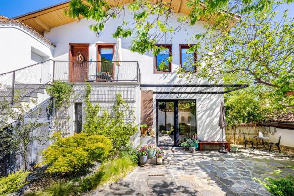 Old Town 2br Spacious House With Private Garden And Free Parking - Filibe