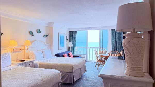 Breathtaking Ocean Front Condo In Daytona Beach - Florida