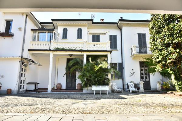Liberty House - Novara