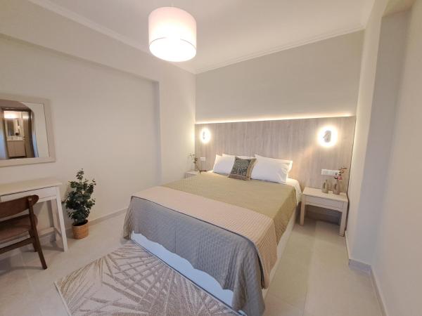 Finikas Apartment R002 - Corfu (town)