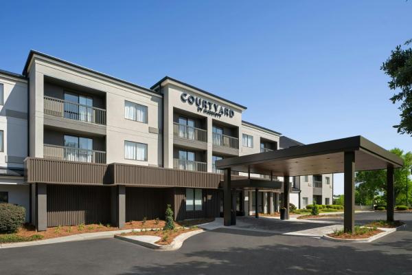 Courtyard By Marriott Valdosta - Valdosta, GA