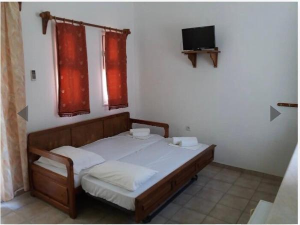 Aidonofolies - Skiathos