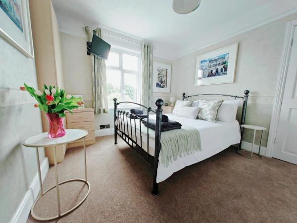 Spacious 3-bed House - Long Stays - Free Private Parking - Contractor Friendly - Exeter