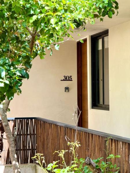 Ophelia Luxury Condo 1 Bedroom - Paradise Beach