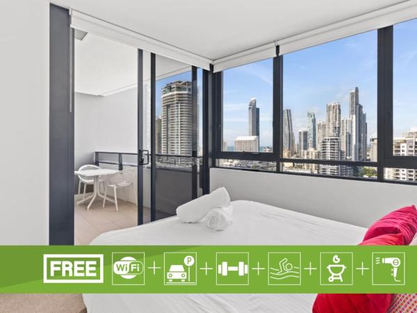 High Level 1 Bedroom Apartment In Paradise - Surfers Paradise