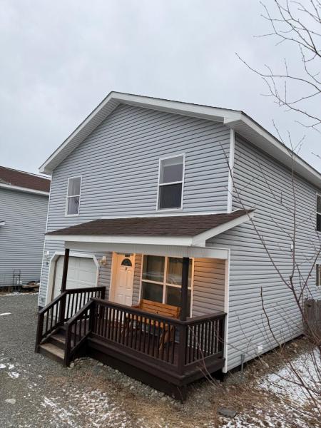Home Away From Home- 3 Bedrooms - Palmer