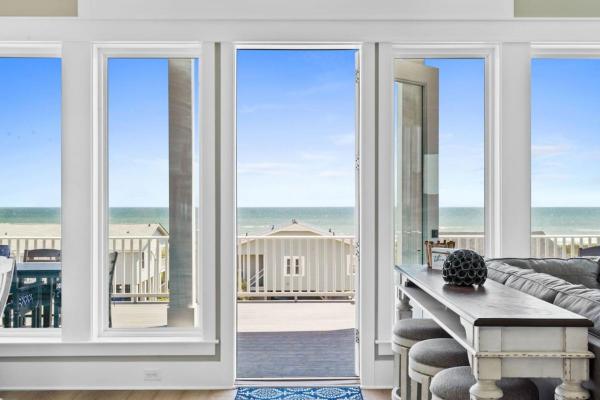 Sea Grit By Pier 42 Vacations - Ocean Isle Beach, NC