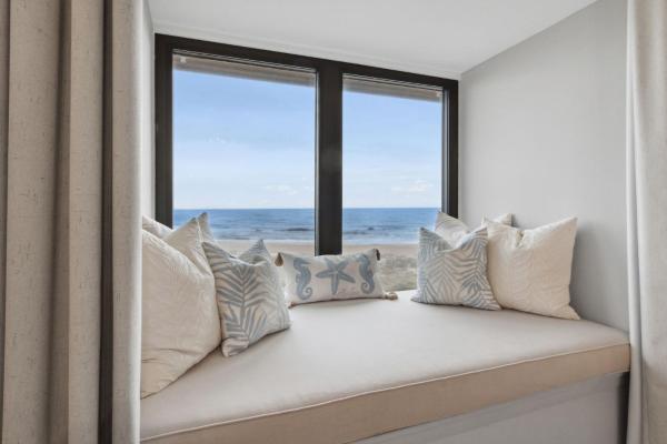 Lux Oceanfront Retreat At Aipresort - Jacksonville