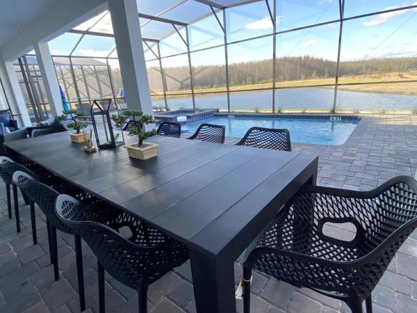 Beautiful Brand New Waterfront Retreat!1689st - Kissimmee, FL