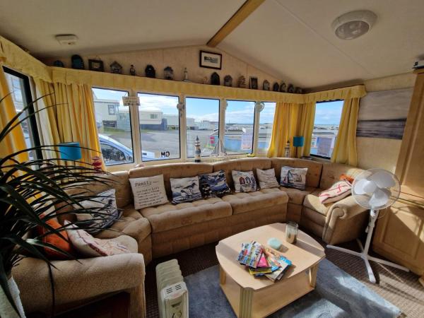 Sea View Escape 2 Bedroom Pet Friendly Caravan At Clarach Bay Gm3 - Borth