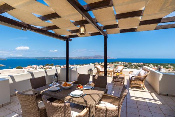 Vista Penthouse In Plaka With Shared Pool -By Apokoronas Villas - Kea