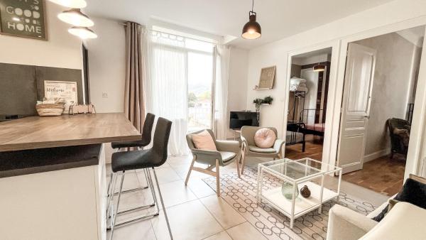 La Cité Guillemaud 1930, Parking, Balcon Et Wifi - Chasse-sur-Rhône