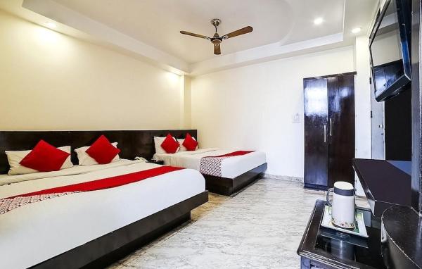 Hotel Seven Seas At Opposite New Delhi Railway Station - Nowe Delhi