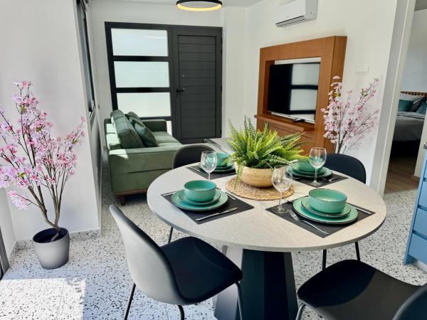 Luxury Maisonette With Terrace - Paphos