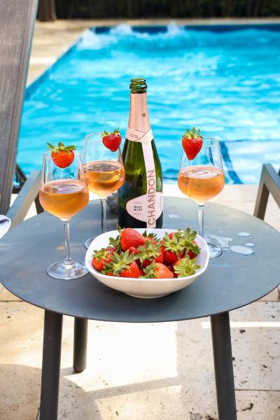 Villa Miami Lakes - Davie, FL