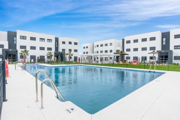 Luxury 2br - 400m To Beach - Pool & Views - Casa Los Amigos - Estepona