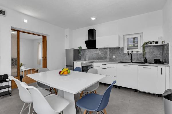 Apartment Ivona - Makarska Exklusiv - Promajna