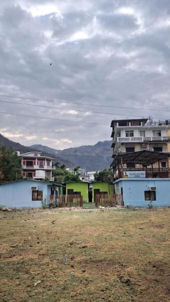 Landlopers Hostel - Rishikesh