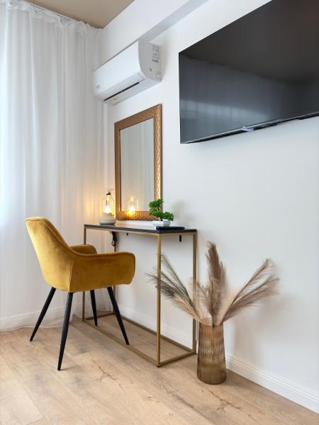 Blue Central Apartment - Neversea Beach - Old Town - Constanța