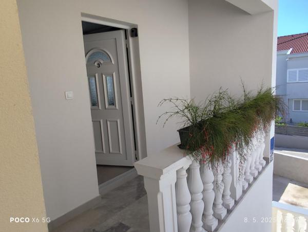 Frle Apartman 3 - Sukošan