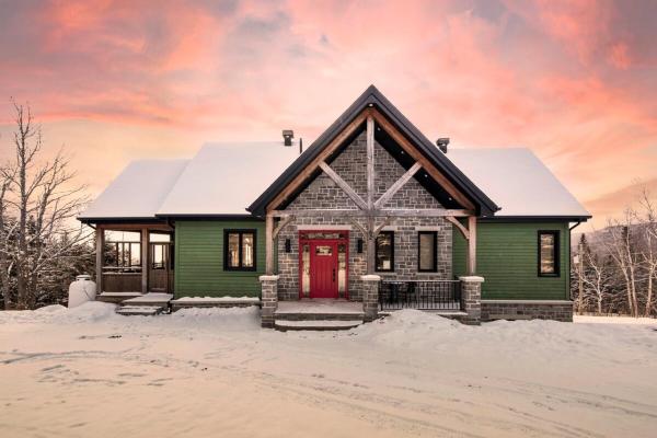 Comfortable Cottage With A View - Charlevoix