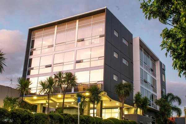 Quest Henderson Apartment Hotel - Auckland