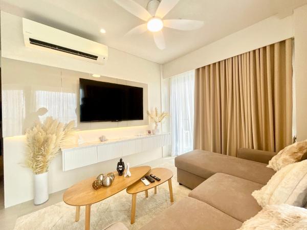 Fuego One-bedroom Seaview At Tambuli Resort Residences With Balcony -