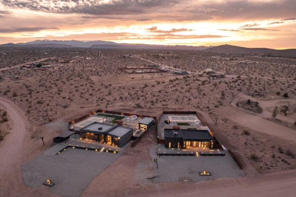 Luxury Family Villas - Joshua Tree National Park